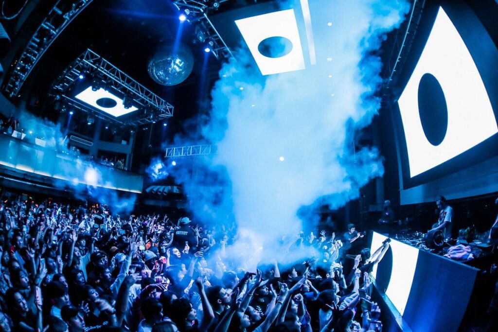 THE ROOF Shibuya Sky: Tokyo's Highest Rooftop Bar