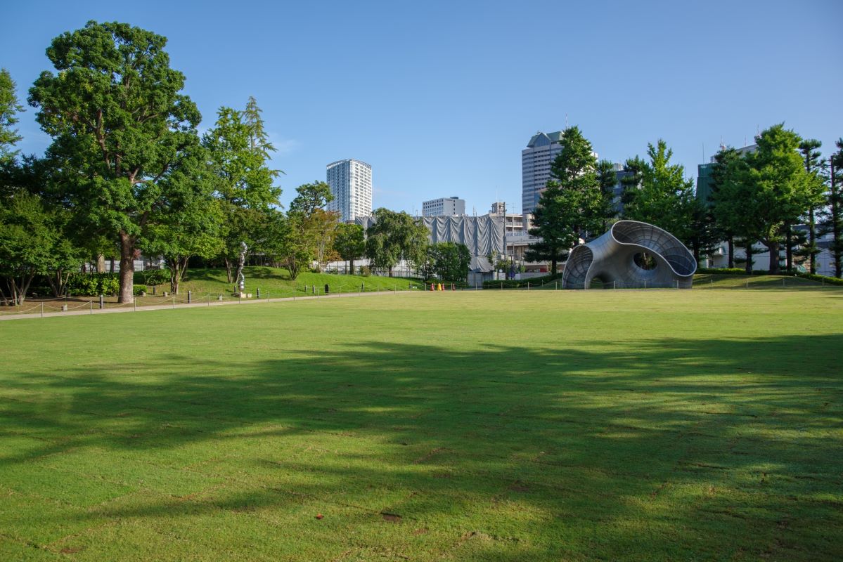 Tokyo Midtown: A Swanky City Within A City