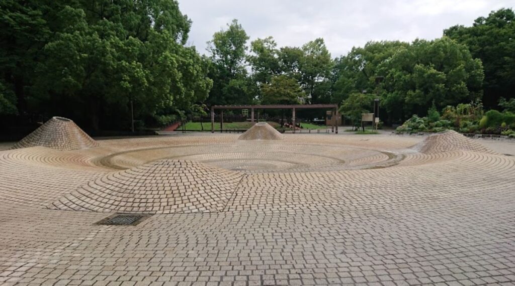 Nerima Natsu no Kumo Park