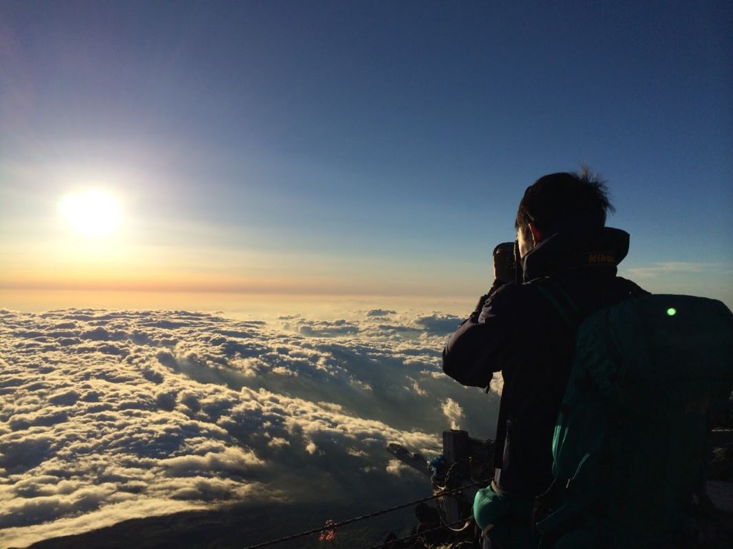 Mount Fuji Guide: How To Visit, View & Climb