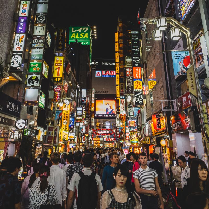Shinjuku Guide: What To See, Do & Eat In the Pulsing heart Of Tokyo