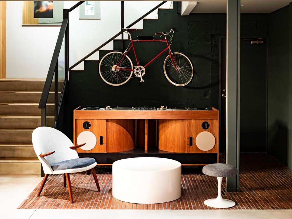 THE KNOT TOKYO Shinjuku Review, Photos & Cheapest Prices